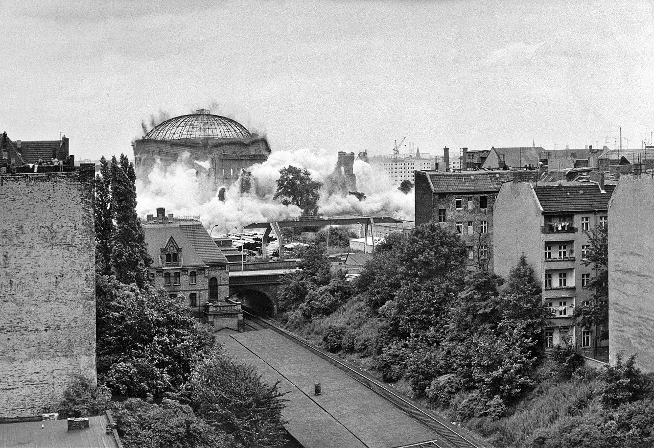 It all comes tumbling down: 11 historic demolitions in Berlin - The ...